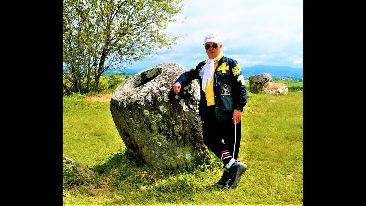 PUJ NTSUAG TXUJ KEV KHUA SAB NCU TUG QOS YAWG NRUAB NUB MOS NTUJ UA ...