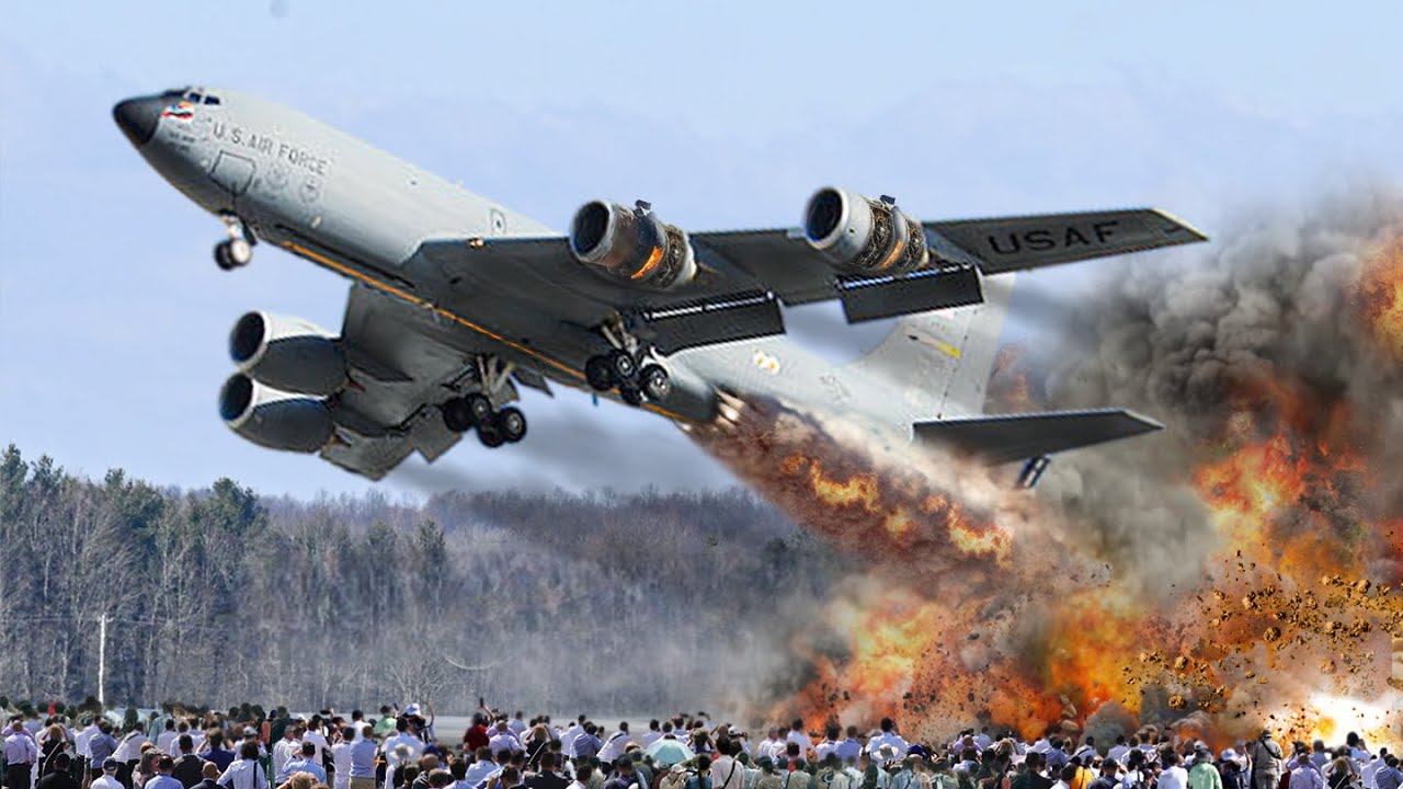 High Alert! KC-135 Take Off Leaving DG to Meet Bomber Squadron in the ...