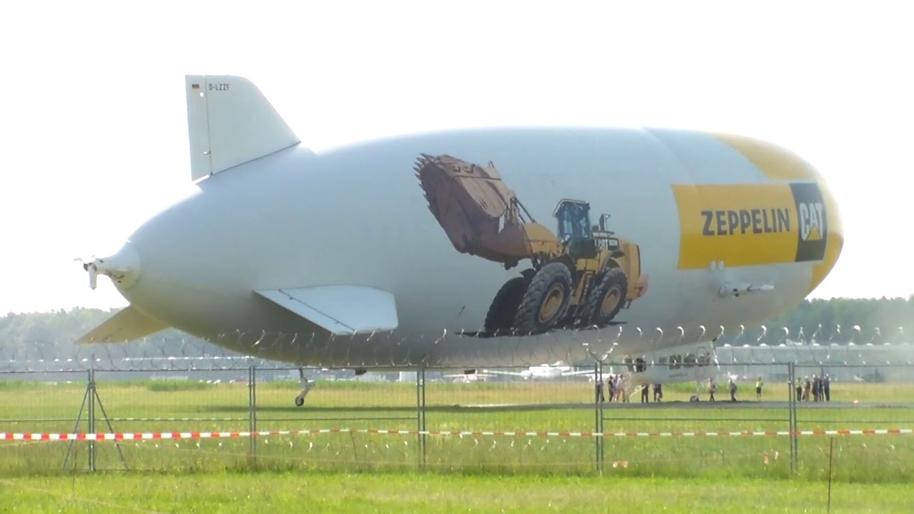 Zeppelin NT at Friedrichshafen 2018 - YouTube