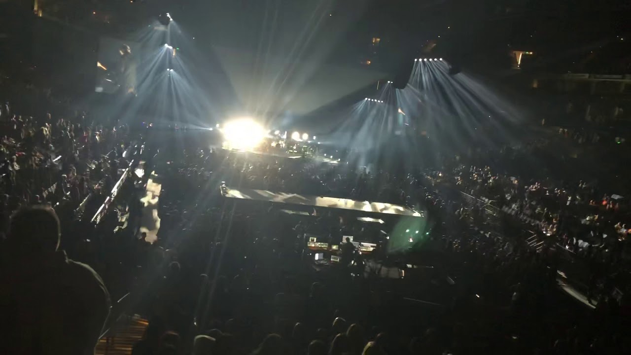 Amanda Cook - Hillsong United The People Tour - FULL Oakland CA 2019 ...