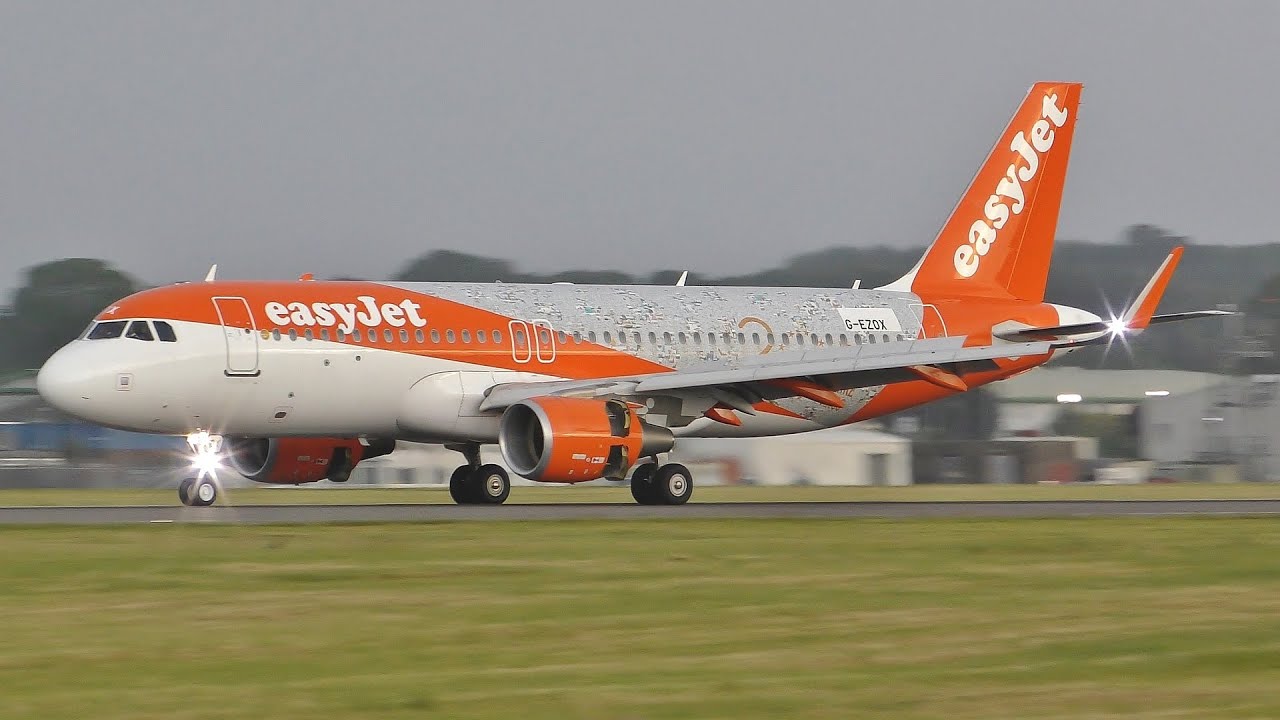 [4K] Easyjet 20 Years Anniversary Livery Landing at Edinburgh Airport ...