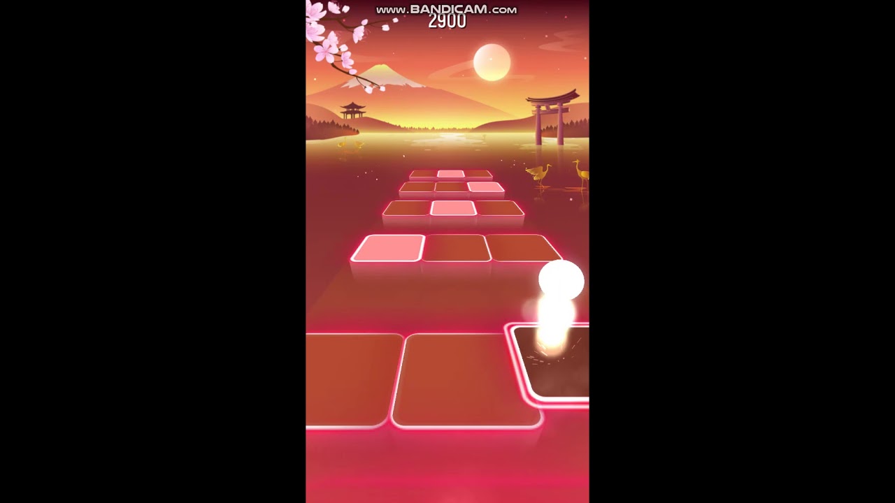 Tiles Hop | Axel F Crazy Frog | New Record in the 1st game - YouTube