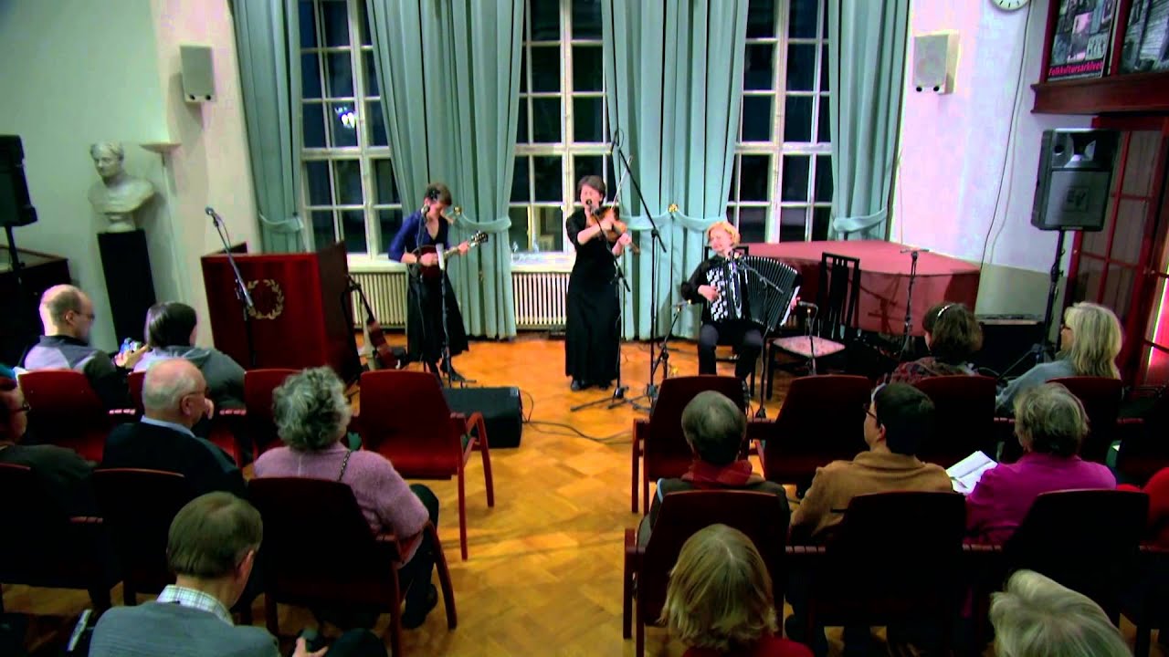 "Levande Medeltida Ballader" - YouTube