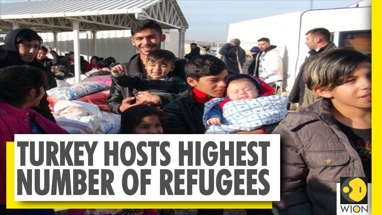 Turkey hosts 4 million refugees | Migrants cross country to enter ...