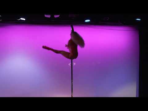 The Great British Striptease- Kitty Velour