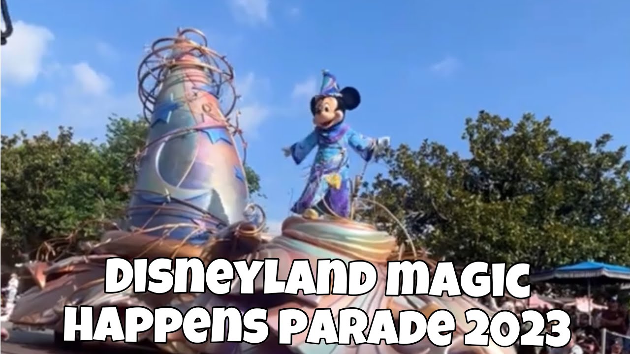 Disney Parade - Magic Happens 2023 - YouTube