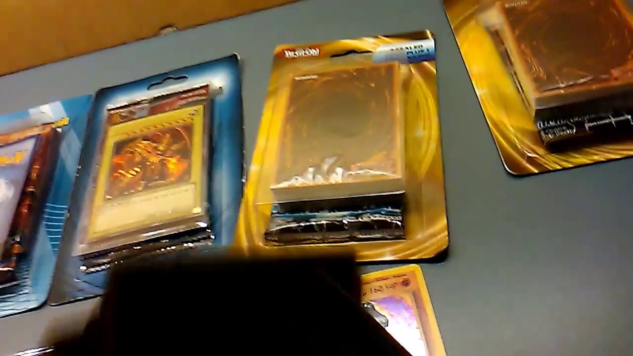 Opening a Solgaleo Gx Box || Pack Snabs - YouTube