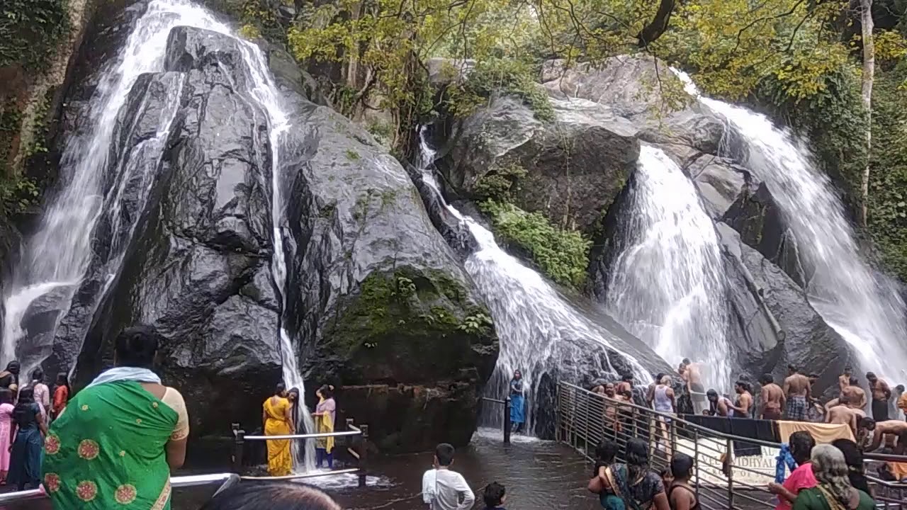 Coutralam Five falls / குற்றாலம் ஜந்தருவி - YouTube