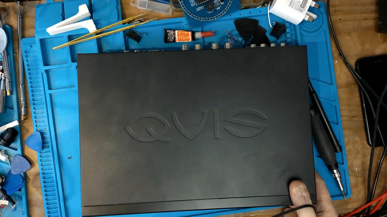 QVIS (Quis) DVR - YouTube