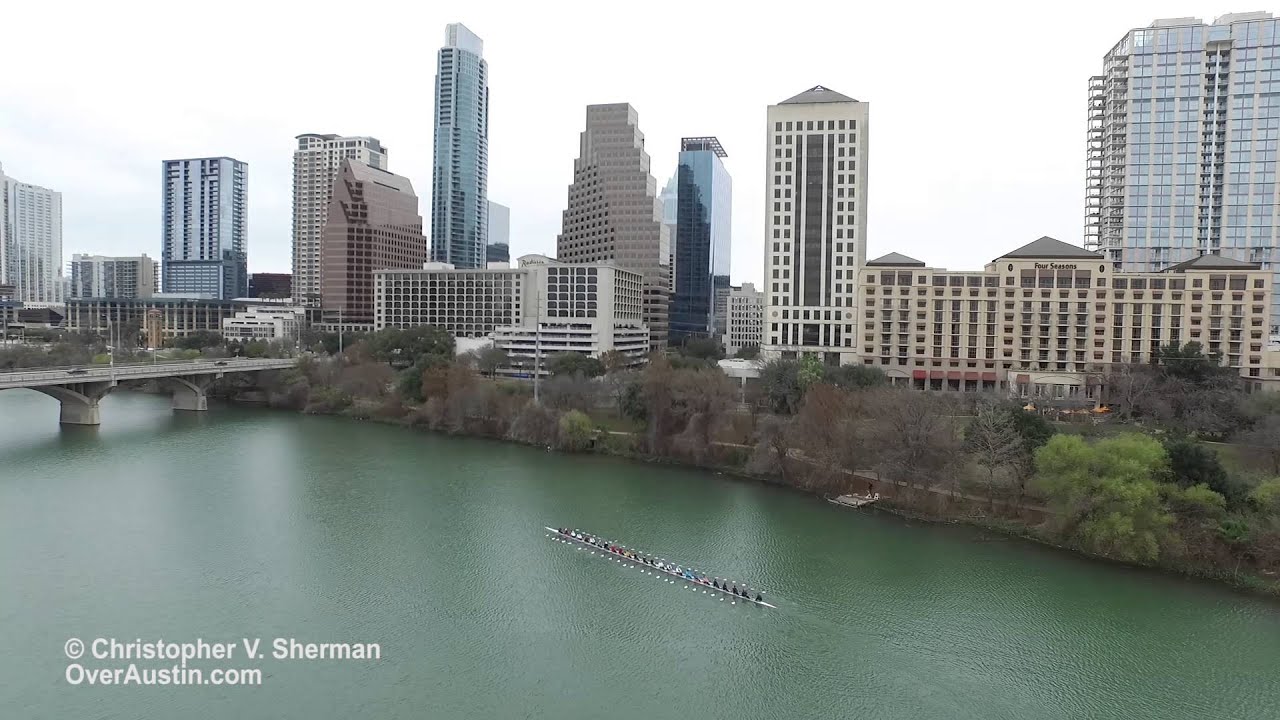Stampfli Express this morning at Austin Rowing Club. - YouTube