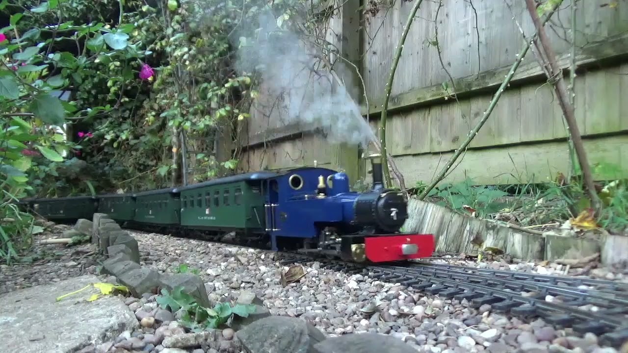 Can The Roundhouse Lady Anne Live Steam Locomotive Pull 6 Coach Trains ...