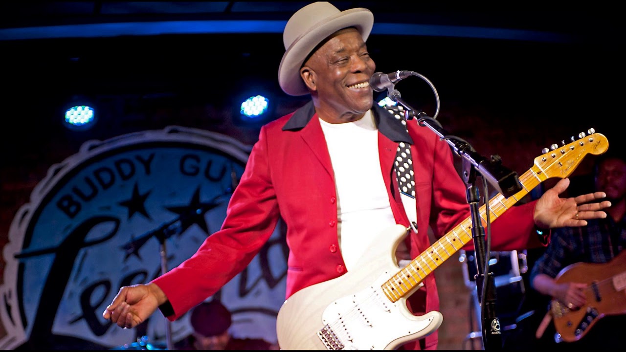 Buddy Guy Style - Slow Blues Backing Track (A) + tabs. - YouTube
