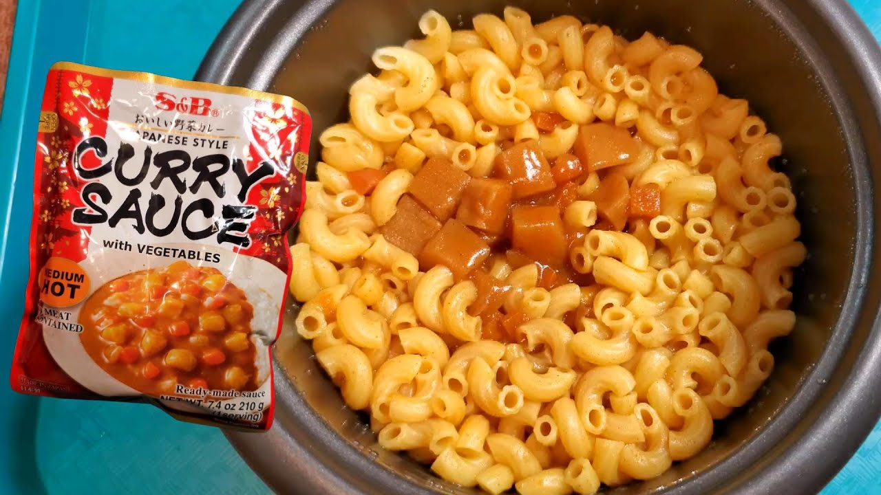 Rice Cooker Cooking: Curry Sauce Macaroni with Pork Rinds - YouTube