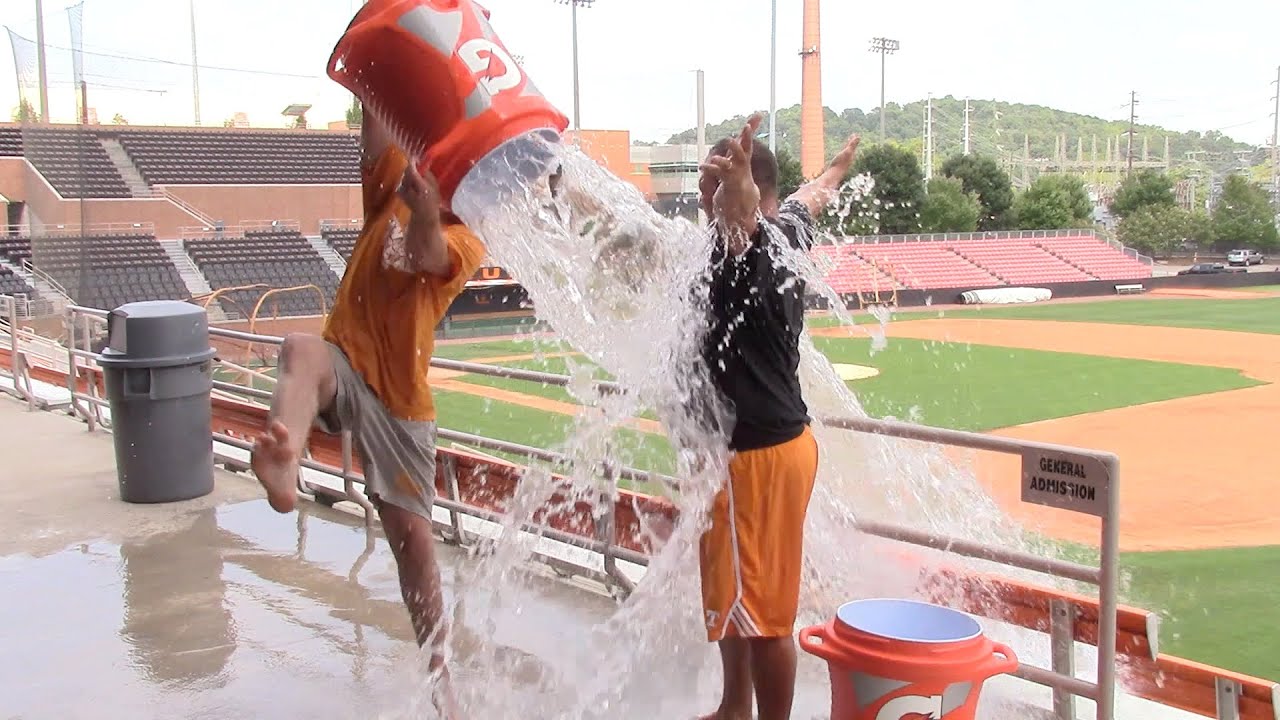 ICE BUCKET CHALLENGE - TONY ASARO & ARIC THOMAS - YouTube