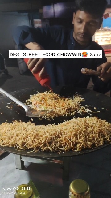 Desi Street Food Chowmin 🥵😋 | Fast Food Noodles 🔥 #punjabisong # ...