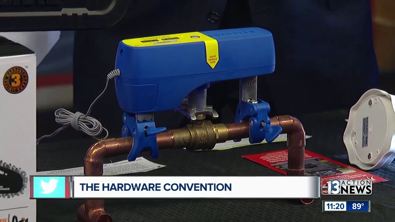 Nifty products at the Hardware Convention, part 1 - YouTube