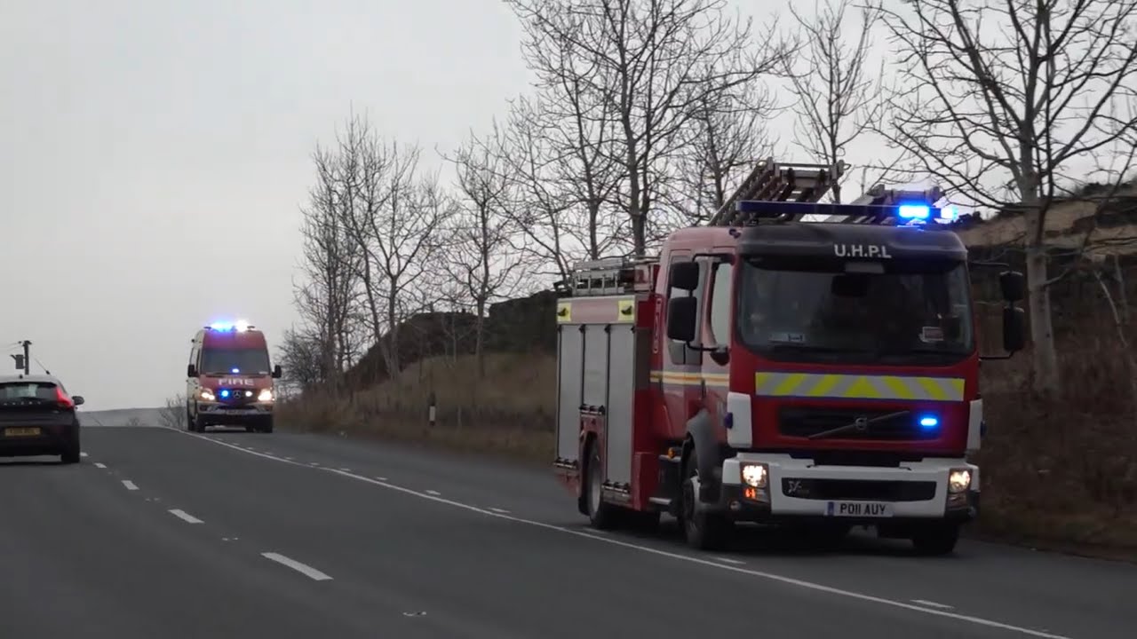 Chadderton And Irlam Pump + Wildfire Unit Responding- Greater ...