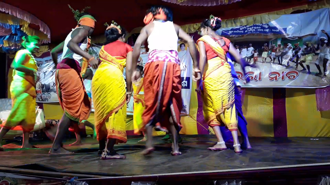 Sabar samaj students dance at ramagiri mini stadium 2019 - YouTube