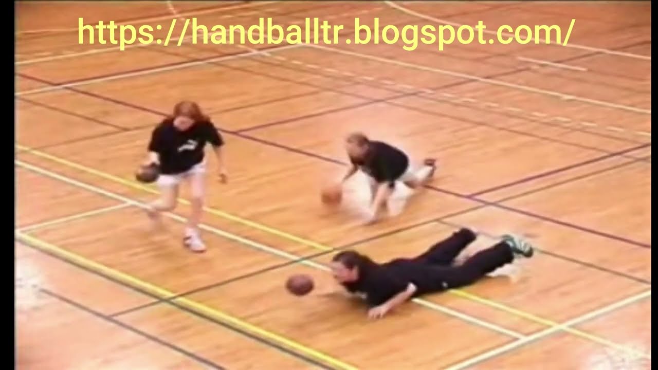 handball training - Danish school - Control, catch and reception of the ...