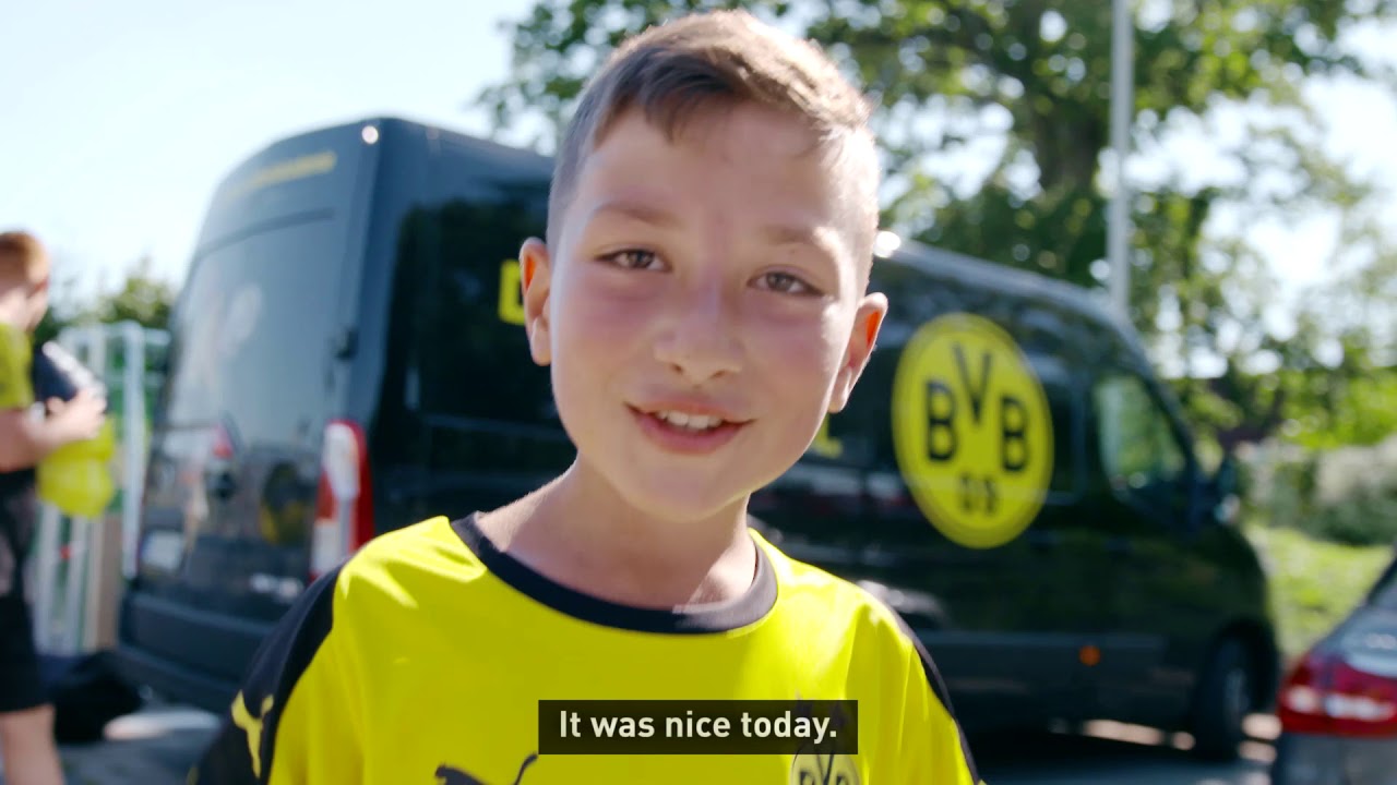 PUMA Kids Camp with the BVB Football Academy - YouTube