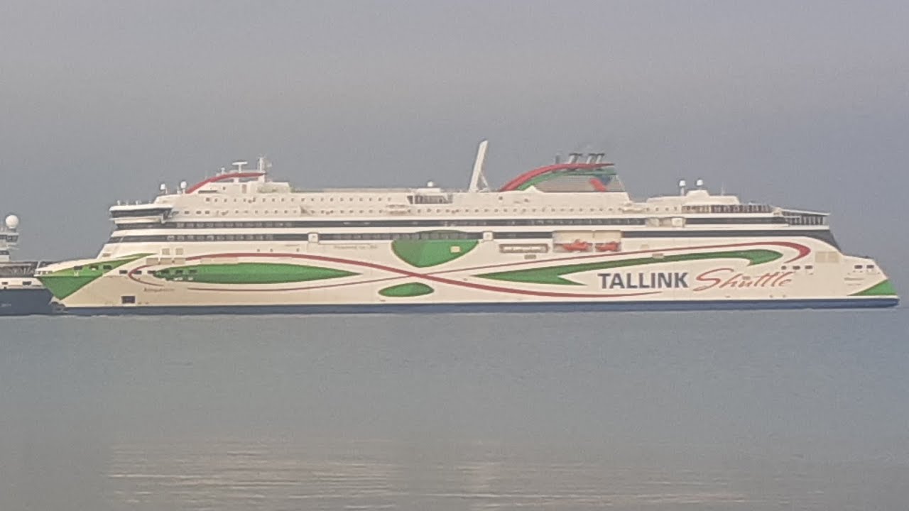 tallink: M/s Megastar in Tallinn (timelapse) - YouTube
