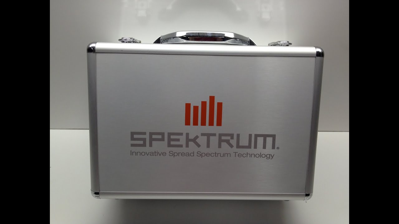 The RCNetwork - Spektrum Aluminum Transmitter Case Unboxing - YouTube