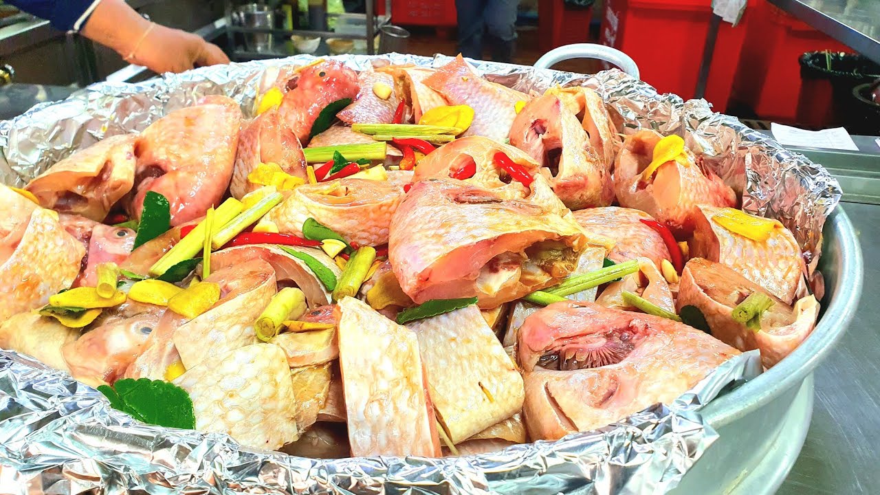 Amazing Cooking || Red Fish Steamed Recipe With Ginger And Chili ...