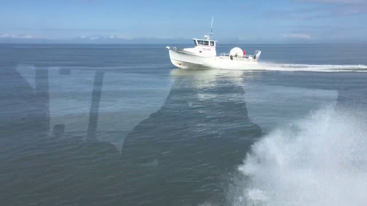 40' Lowell commercial sternpicker by Brian ONeil - YouTube