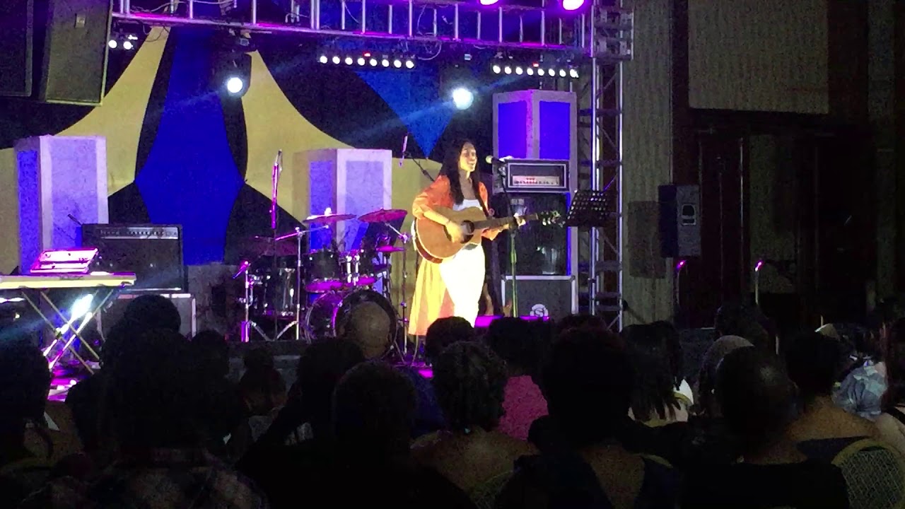 Jenna Bennett LIve @ HoneyJam Barbados - YouTube