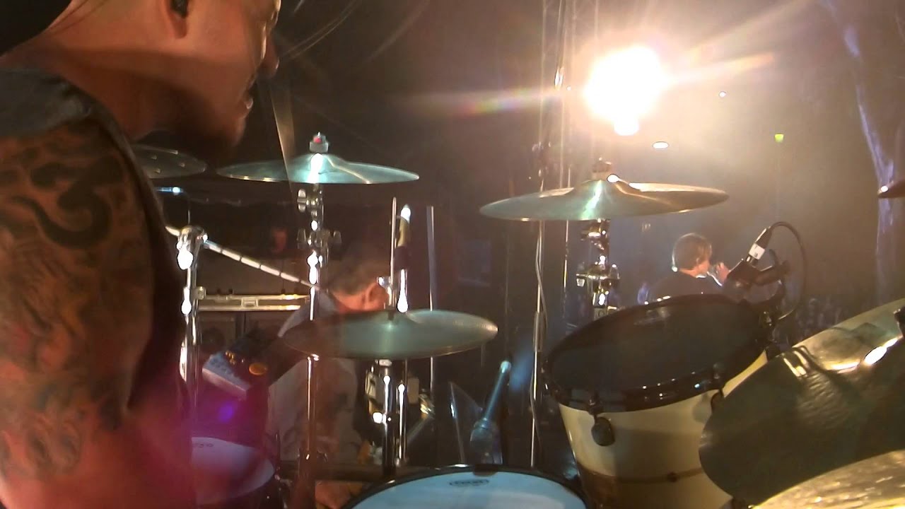 Jackie Barnes DrumCam - Jimmy Barnes - "Love & Hate" Live in Mannum, SA ...