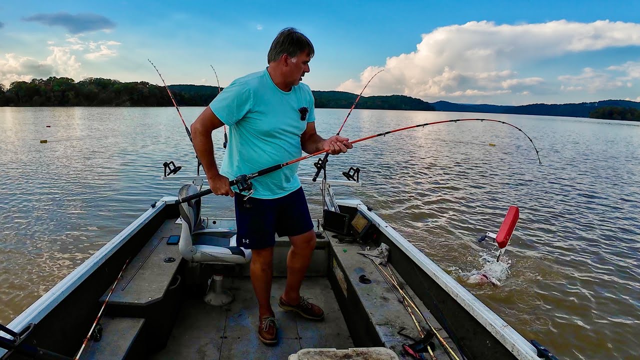 Fishing Deep Water For Catfish After The Flood - YouTube