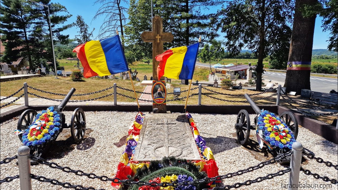 Panteonul Moților | Țara cu Balauri - YouTube