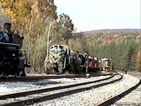 Reading and Northern Fall Foliage Steam Excursion Part Five - YouTube
