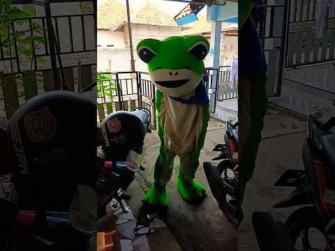 KETAHUAN WARGA NGAMBIL HELM