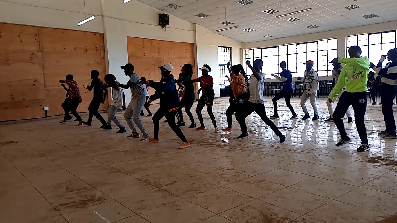 Dancing tutorials🙄😂😂😂😂 - YouTube