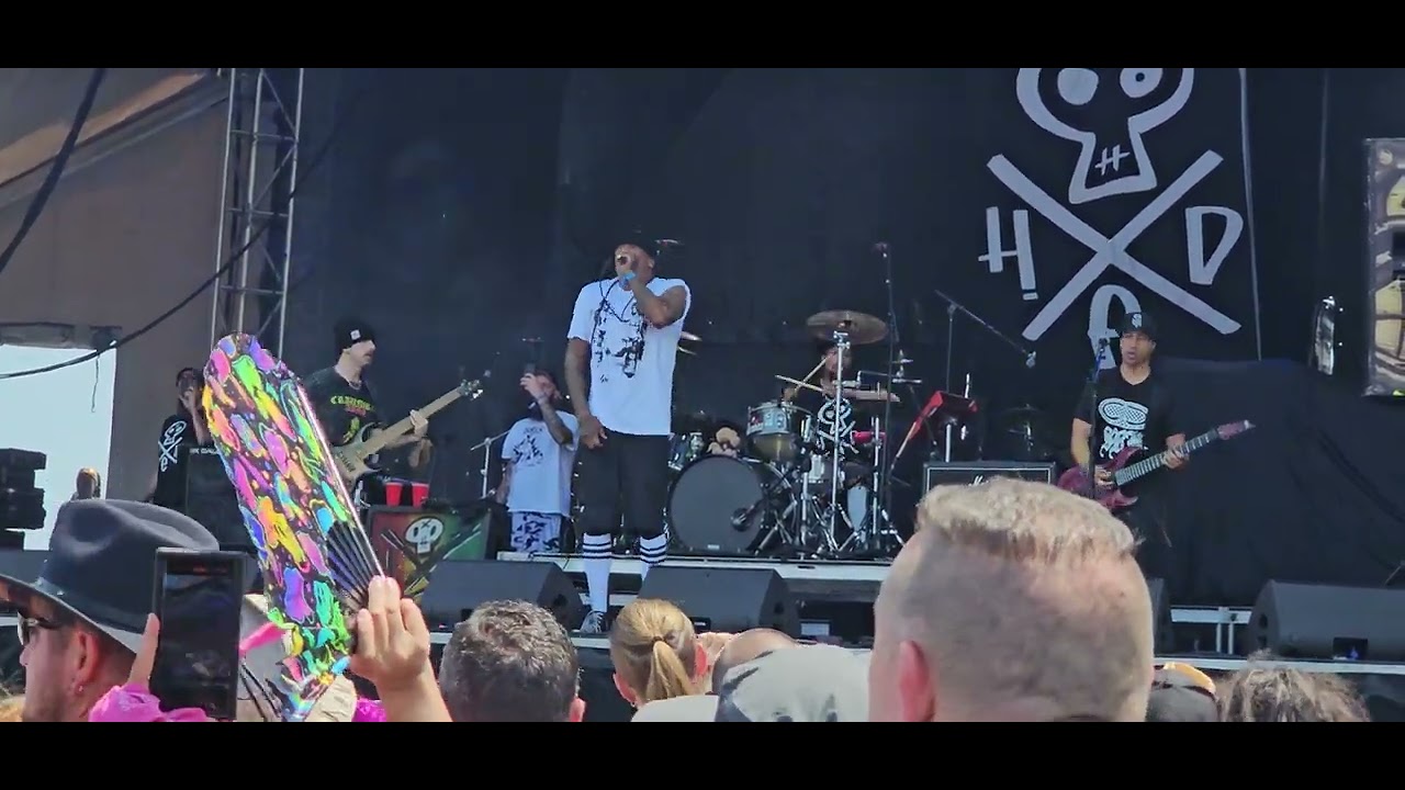 (hed) p.e. "Raise Hell" 2024 Welcome to Rockville - YouTube