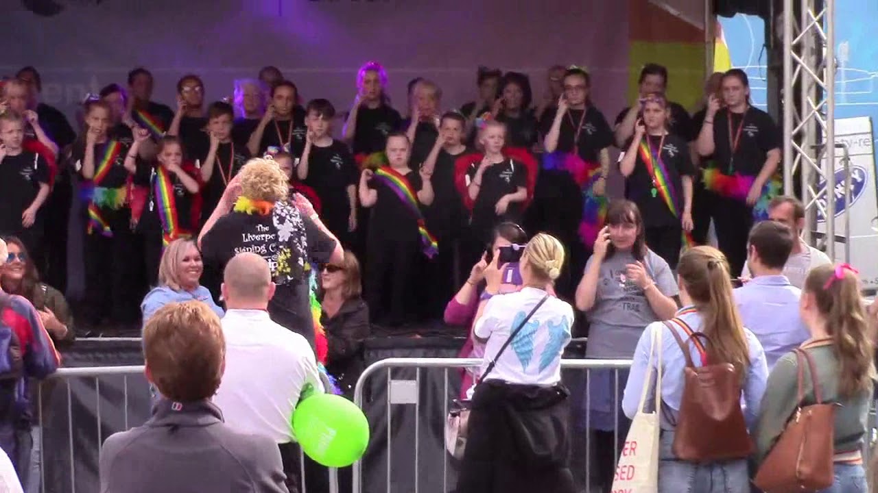 LIVERPOOL SIGNING CHOIR 2017 - YouTube