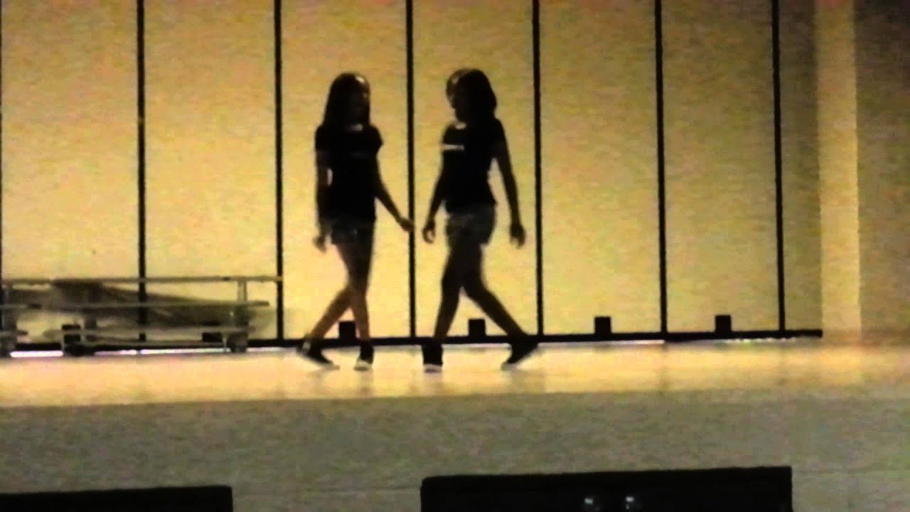 Mecca and Ava dancing at talent show - YouTube