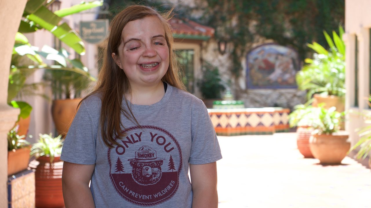 Teen Has 17 Surgeries Due To Genetic Disorder - YouTube