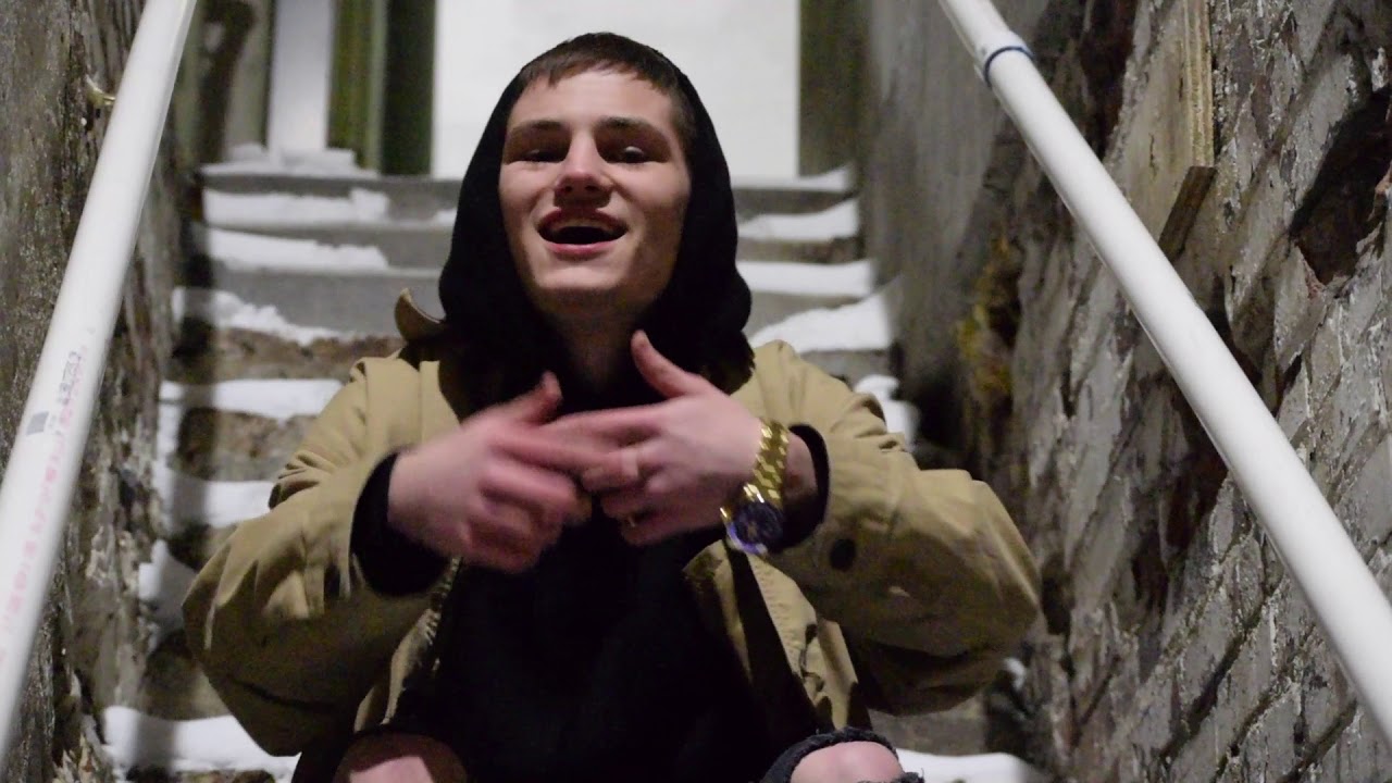 Horak - Lonely (Official Music Video) - YouTube