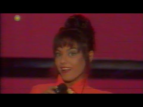 Ebru Gündeş - Tatlı Bela (Playback@Show TV 1995 Yılbaşı) (1994 - Raks Müzik)
