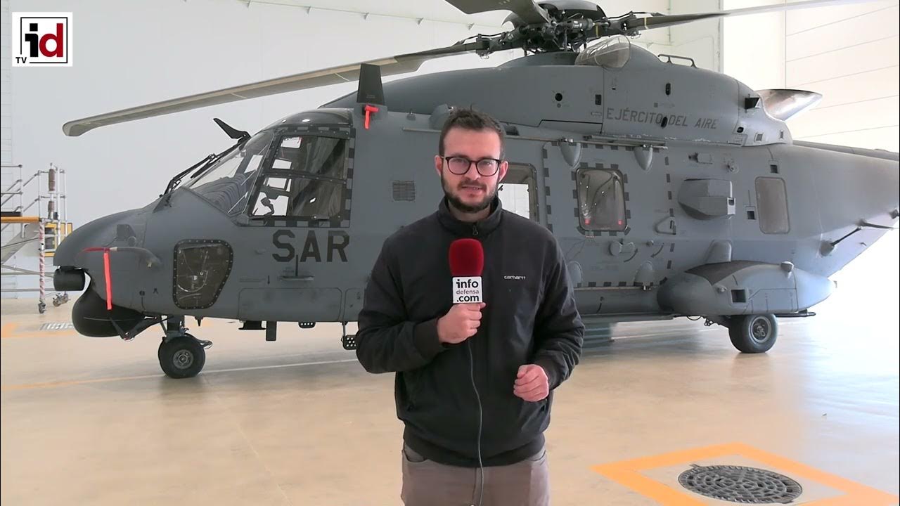 Nos subimos a bordo de un NH90 Lobo, el helicóptero más moderno del Ejército del Aire - YouTube