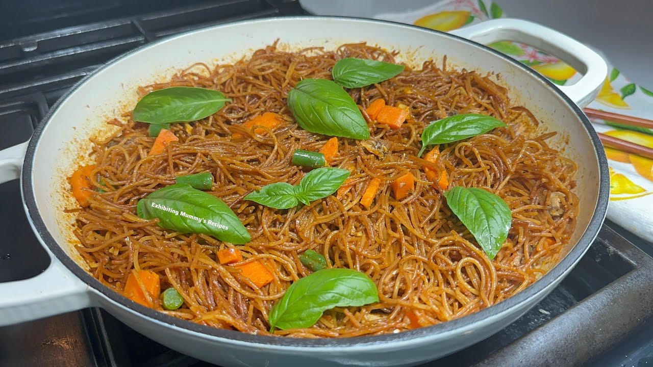 Another way to prepare Ghana spaghetti Jollof /How to prepare authentic ...