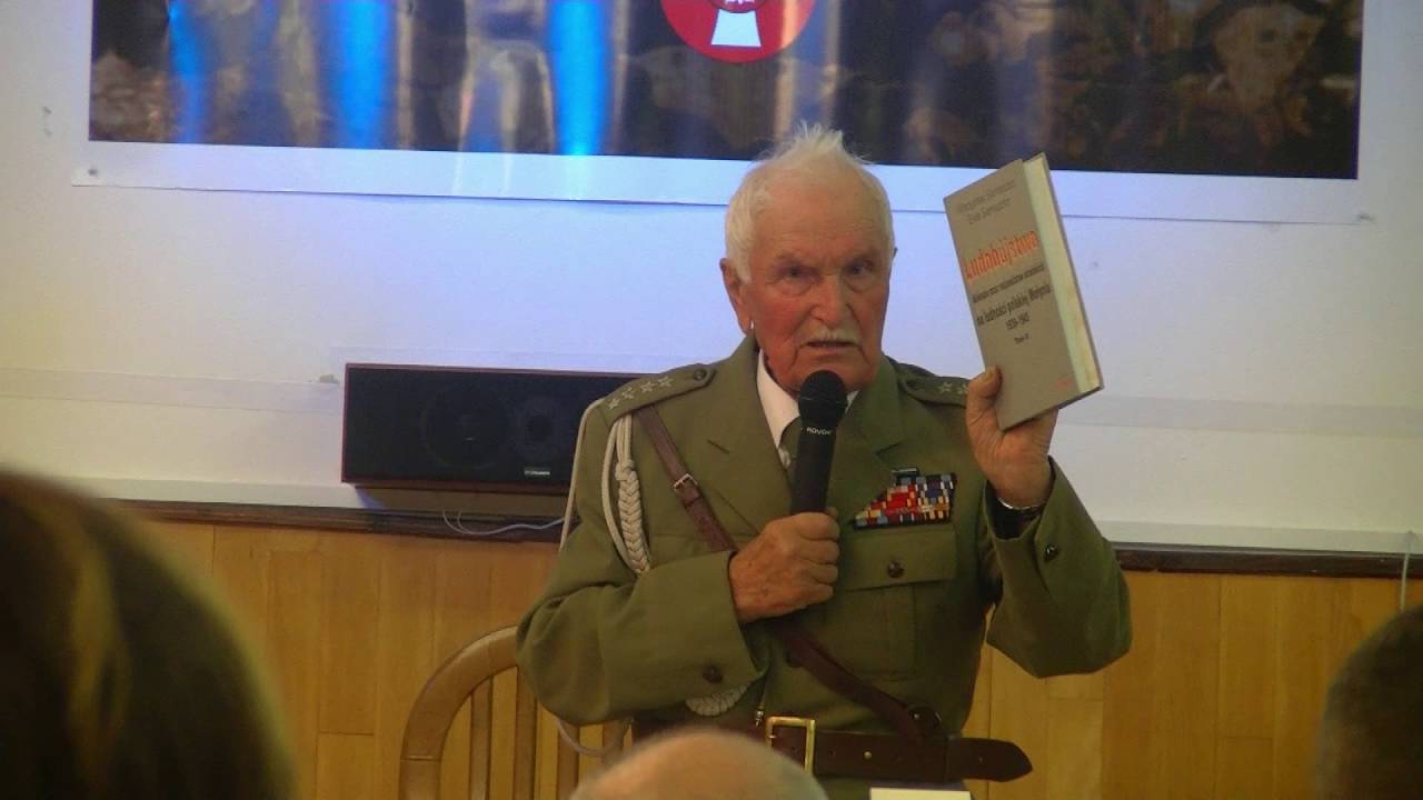 93-letni kpt. Bolesław Garczynski z 27. Wołyńskiej Brygady AK opowiada ...