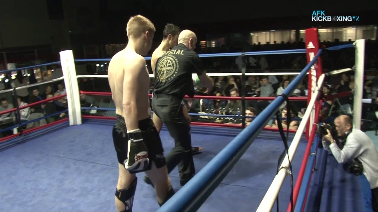 AFK Superleague March 2017 - Dean Pearce VS Lewis Harmon - YouTube