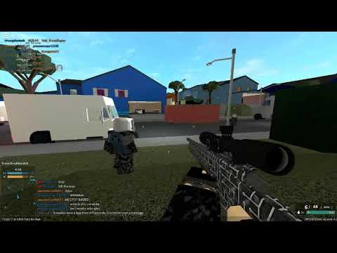 Phantom forces: doing random things with a ballistic tracker - YouTube