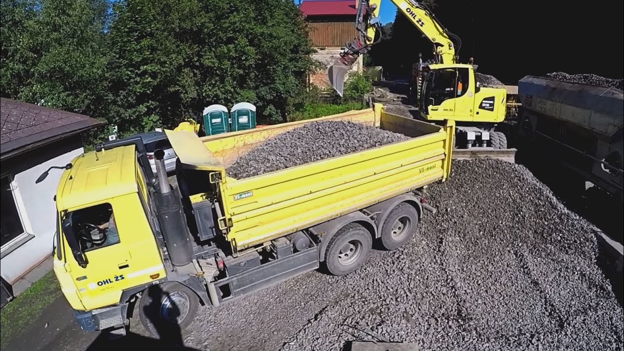 Tatra Terrno Facelift and Liebherr 918 - YouTube