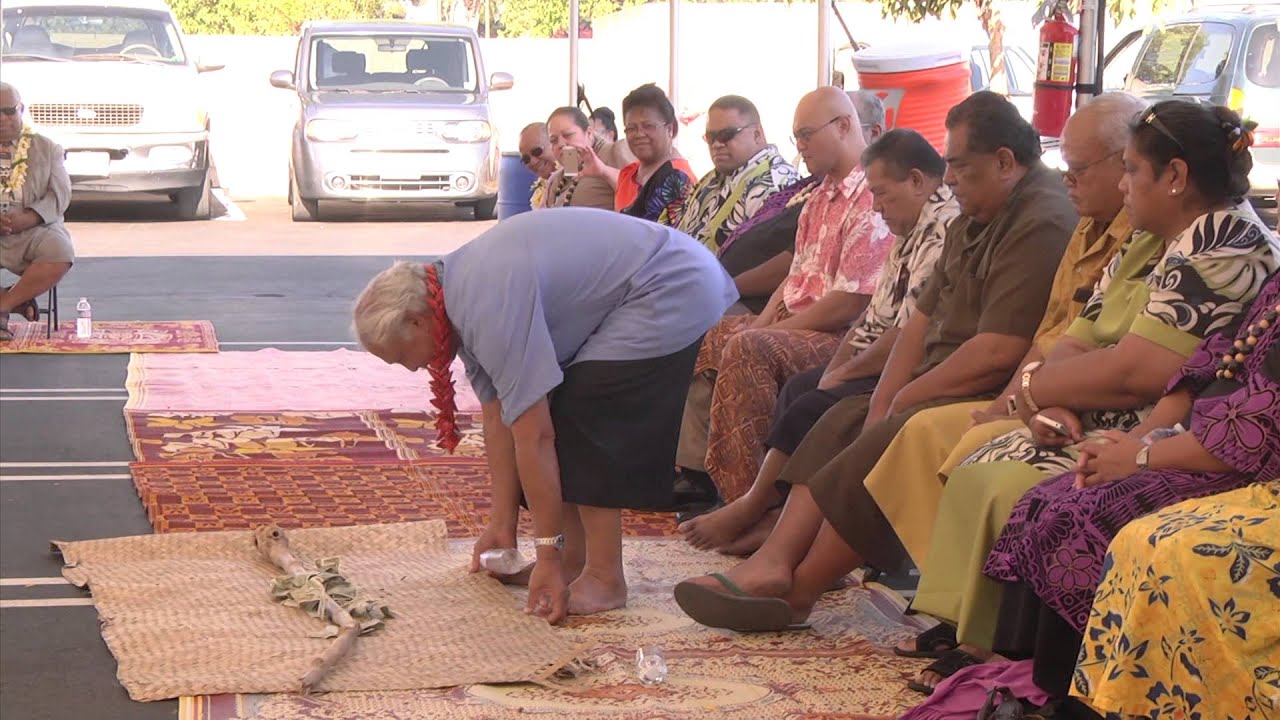 A Samoan church celebrates! - YouTube