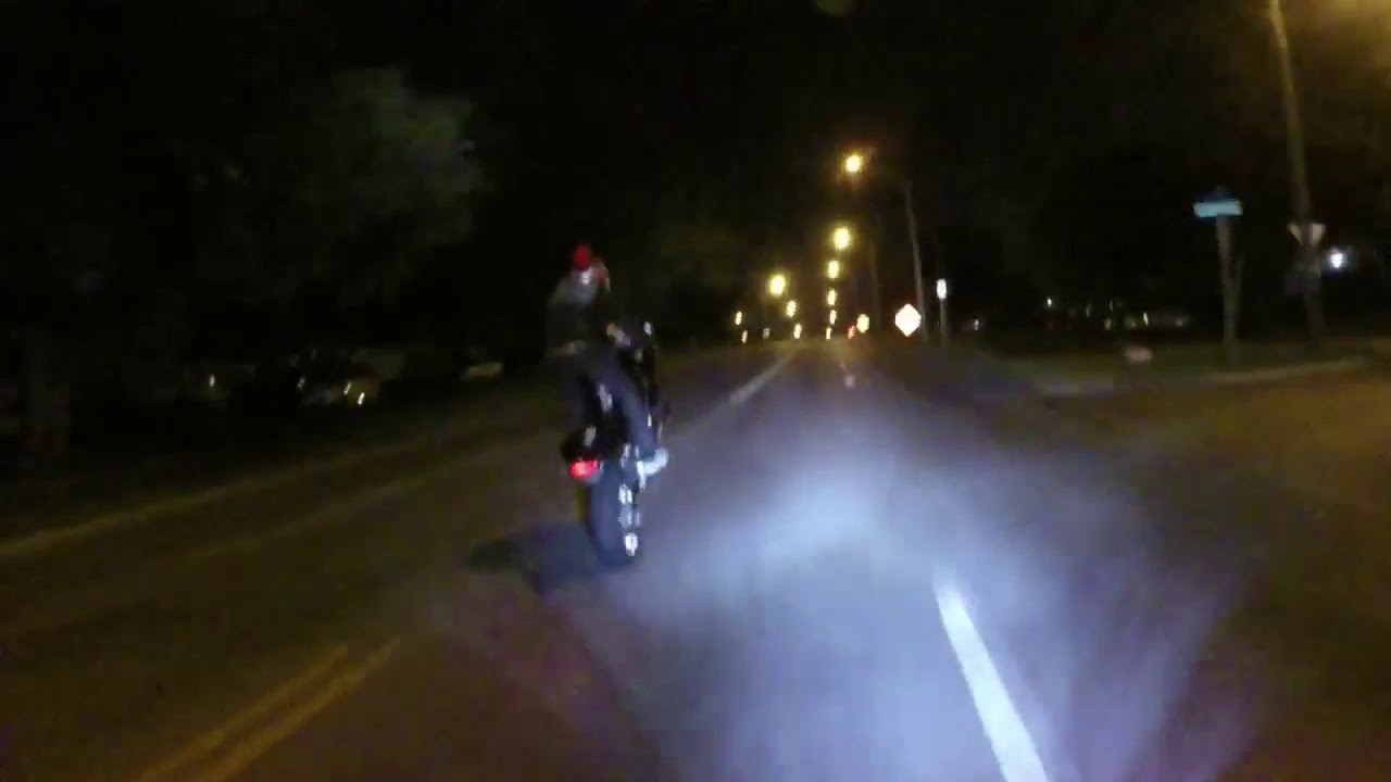 CBR 1k 07 on one wheel - YouTube
