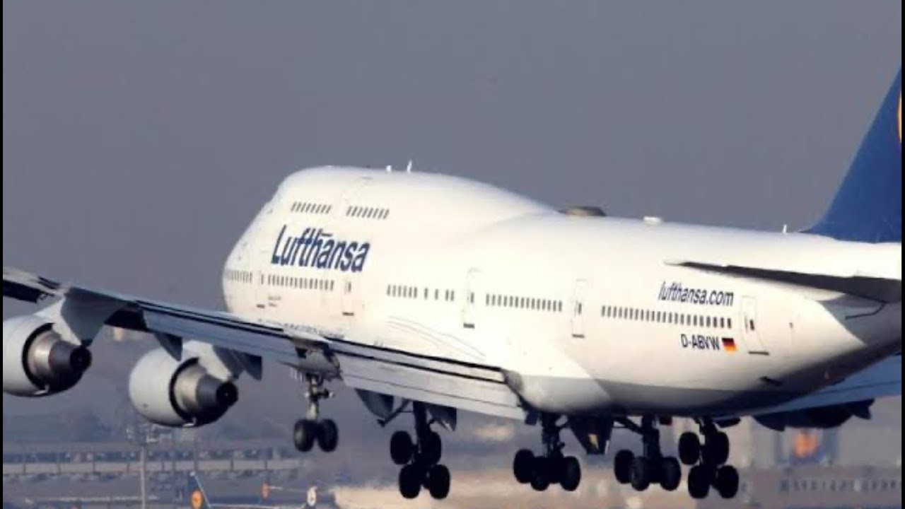 A Tribute to the Iconic Boeing 747 (feat. High Hopes) - YouTube
